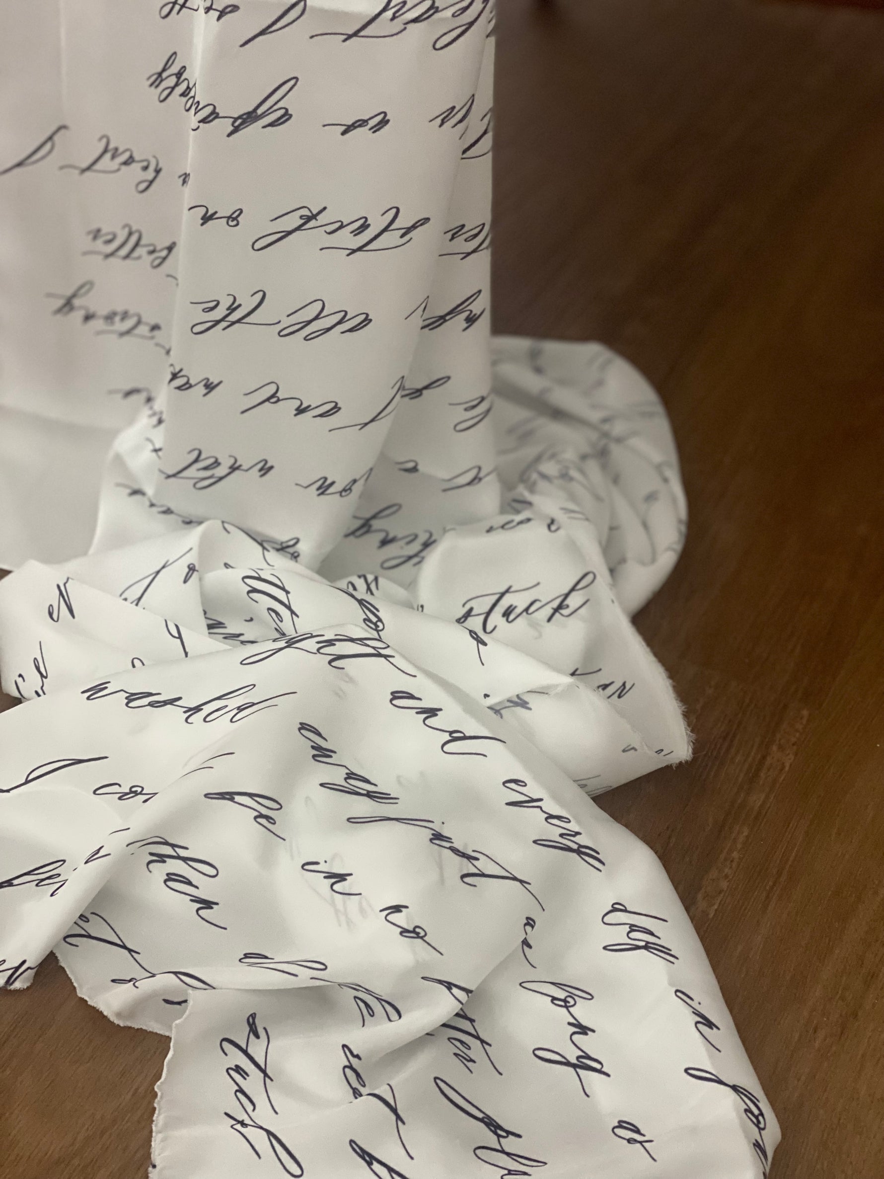 Welcome Sign – Lines on Linen