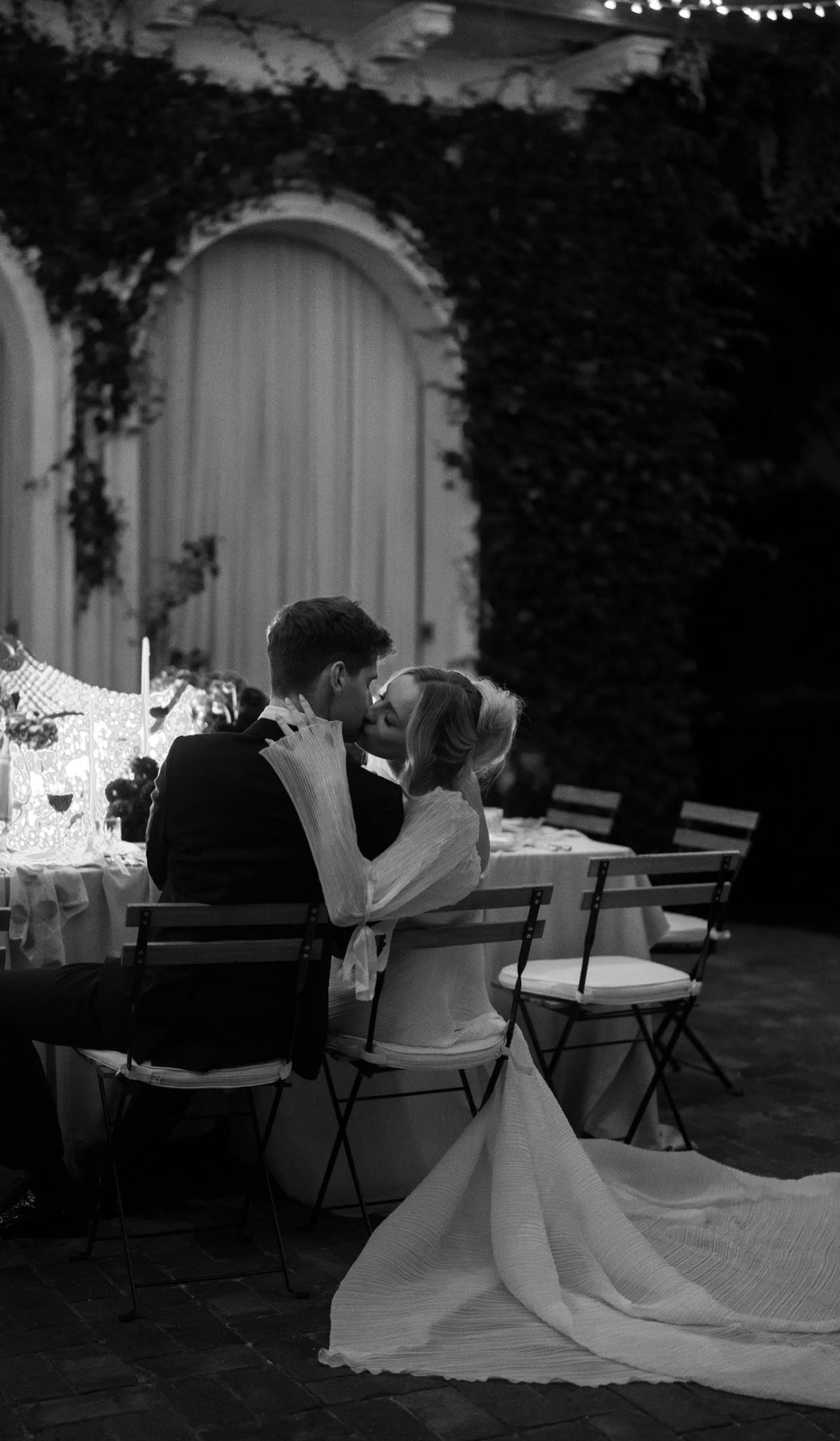 Lines on Linen – Lines on Linen